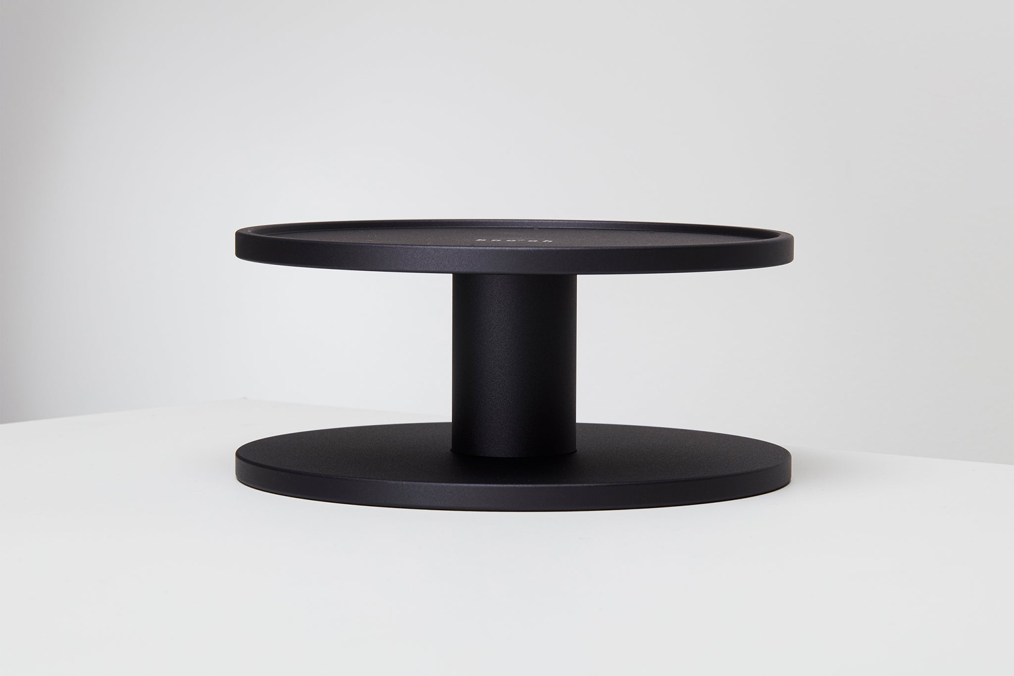 Mogo Stand – Boo Oh